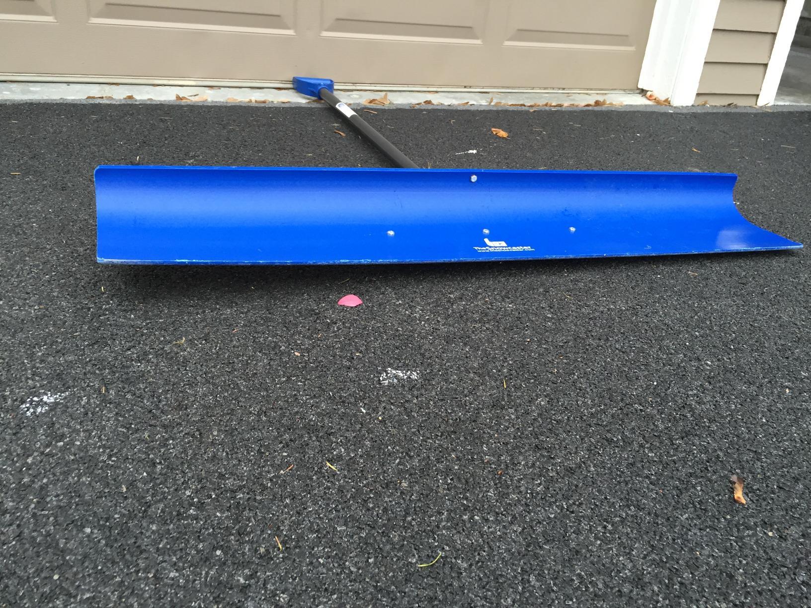 $14/mo - Finance The Snowcaster 30UPH 30 inch snowpusher, 30-Inch | Buy ...