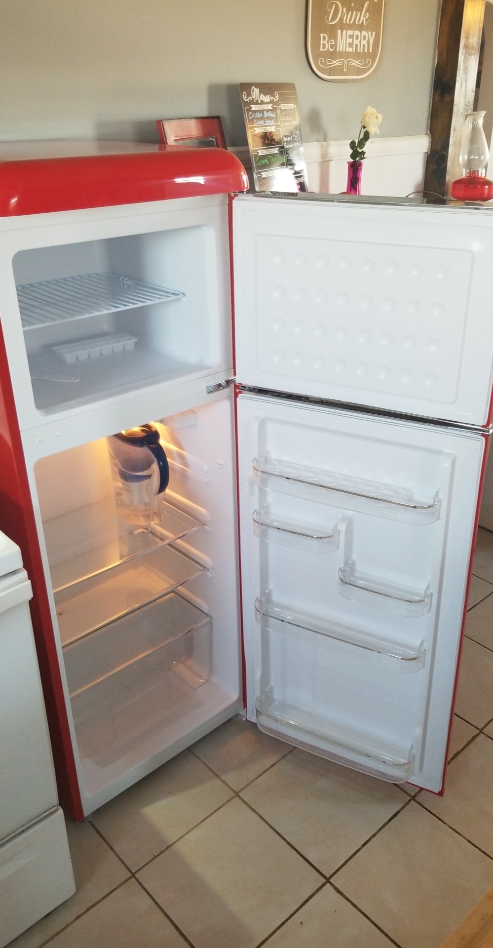 $52/mo - Finance FRIGIDAIRE EFR756-CREAM EFR756, 2 Door Apartment Size ...