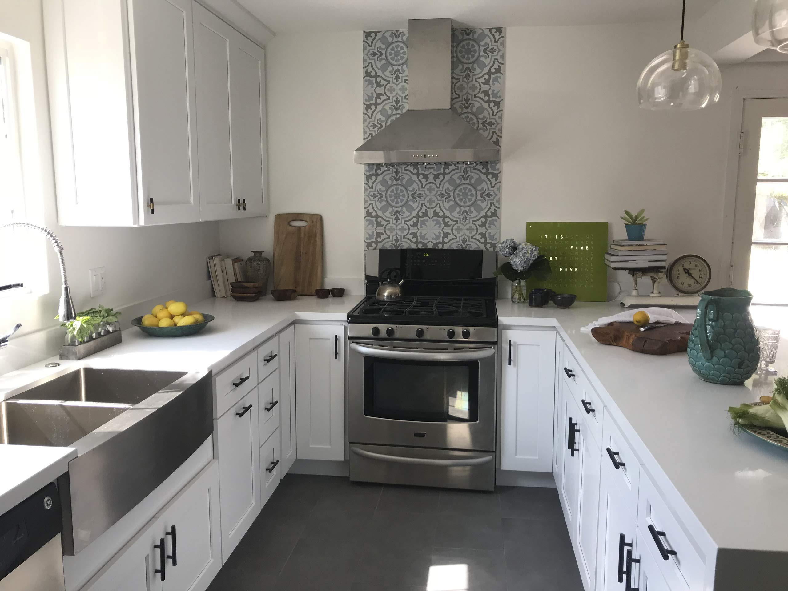 Amazon.com: House Hunters Renovation - Season 17 : Jodi Scheer: Prime Video