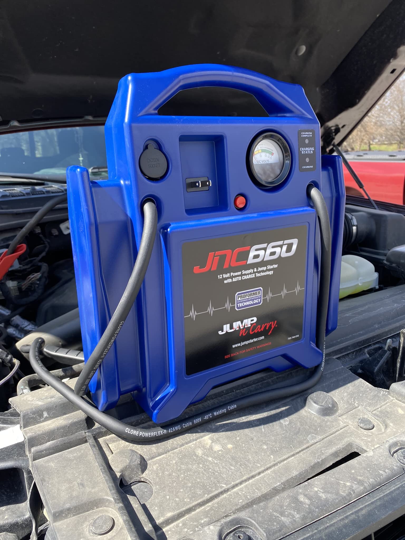 Mua Clore Automotive Jump-N-Carry JNC660 1700 Peak Amp 12 Volt Jump ...