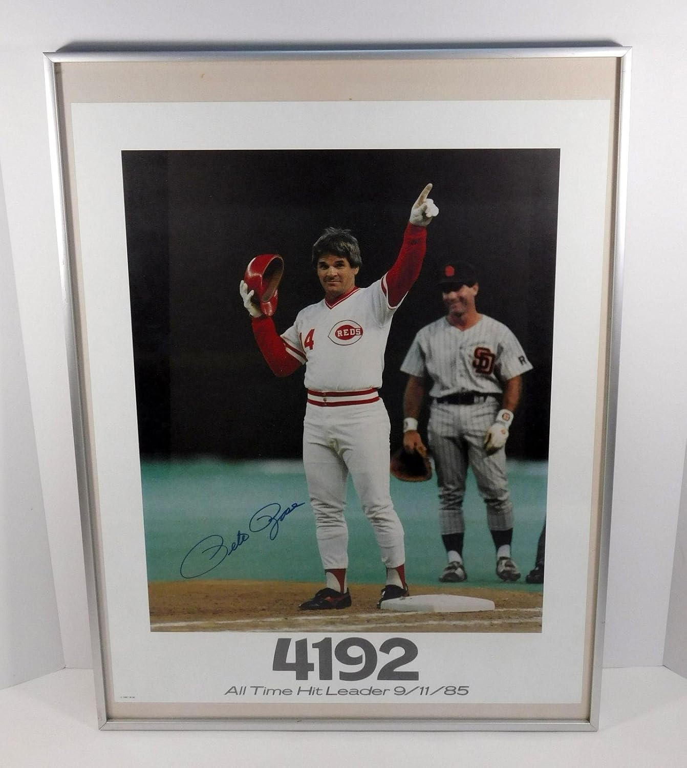 Pete Rose Signed Photograph - 16 x 20 Poster 4192 Hits Framed ...