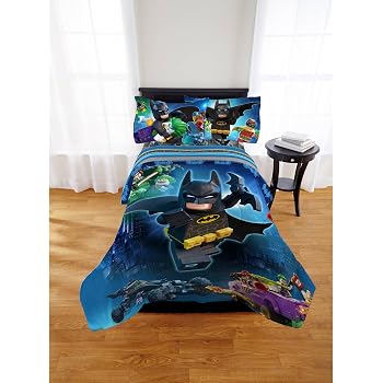 Amazon.com: 5 Piece Full Size Lego Batman Bedding Set Includes 4pc Full ...