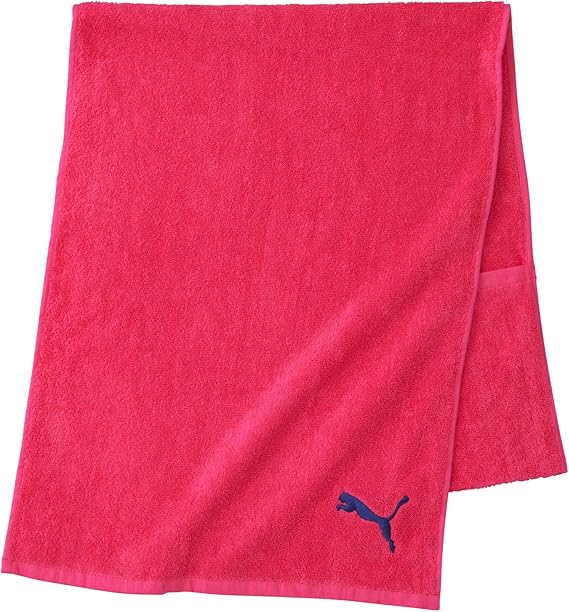 PUMA Gym Towel Pink Beetroot Purple Size:One Size: Amazon.co.uk: Sports ...