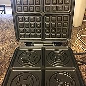 Amazon.com: Marvel MVA-281 Avengers Waffle Maker, Blue: Kitchen & Dining