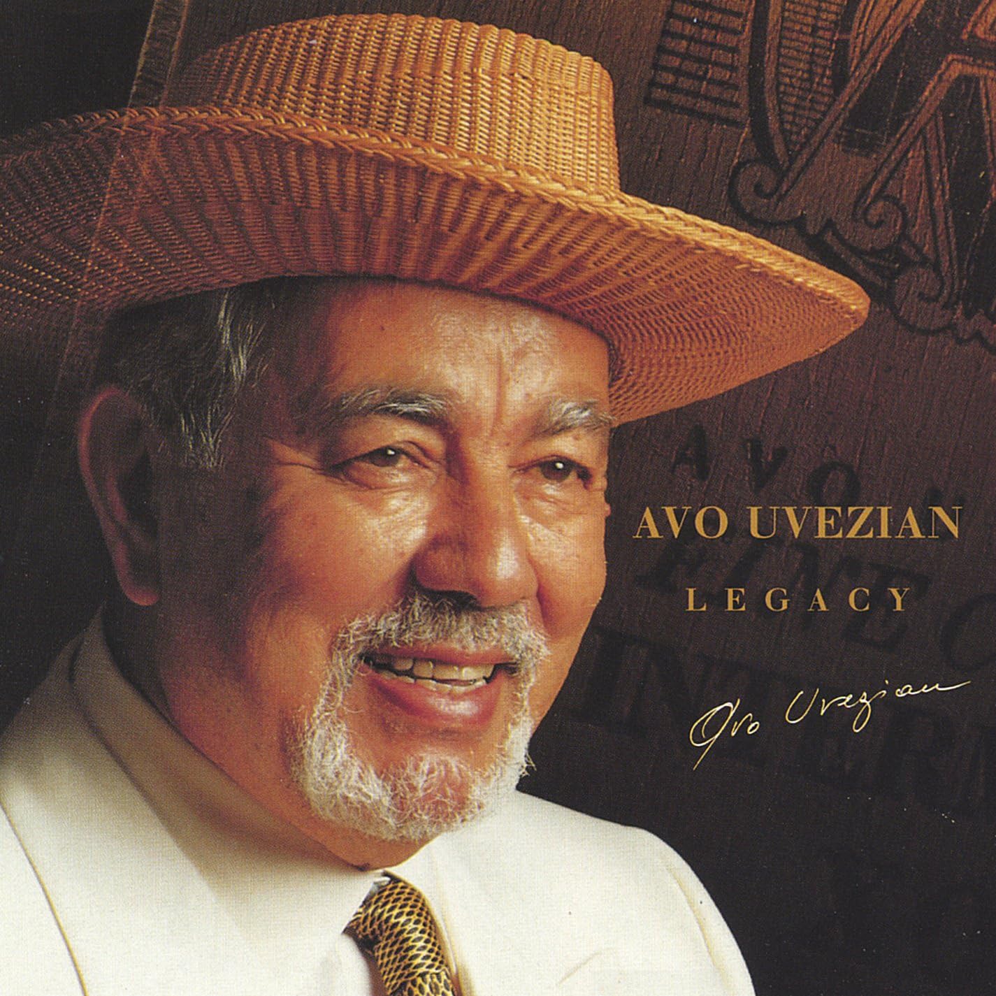 Legacy by Avo Uvezian: Amazon.co.uk: CDs & Vinyl