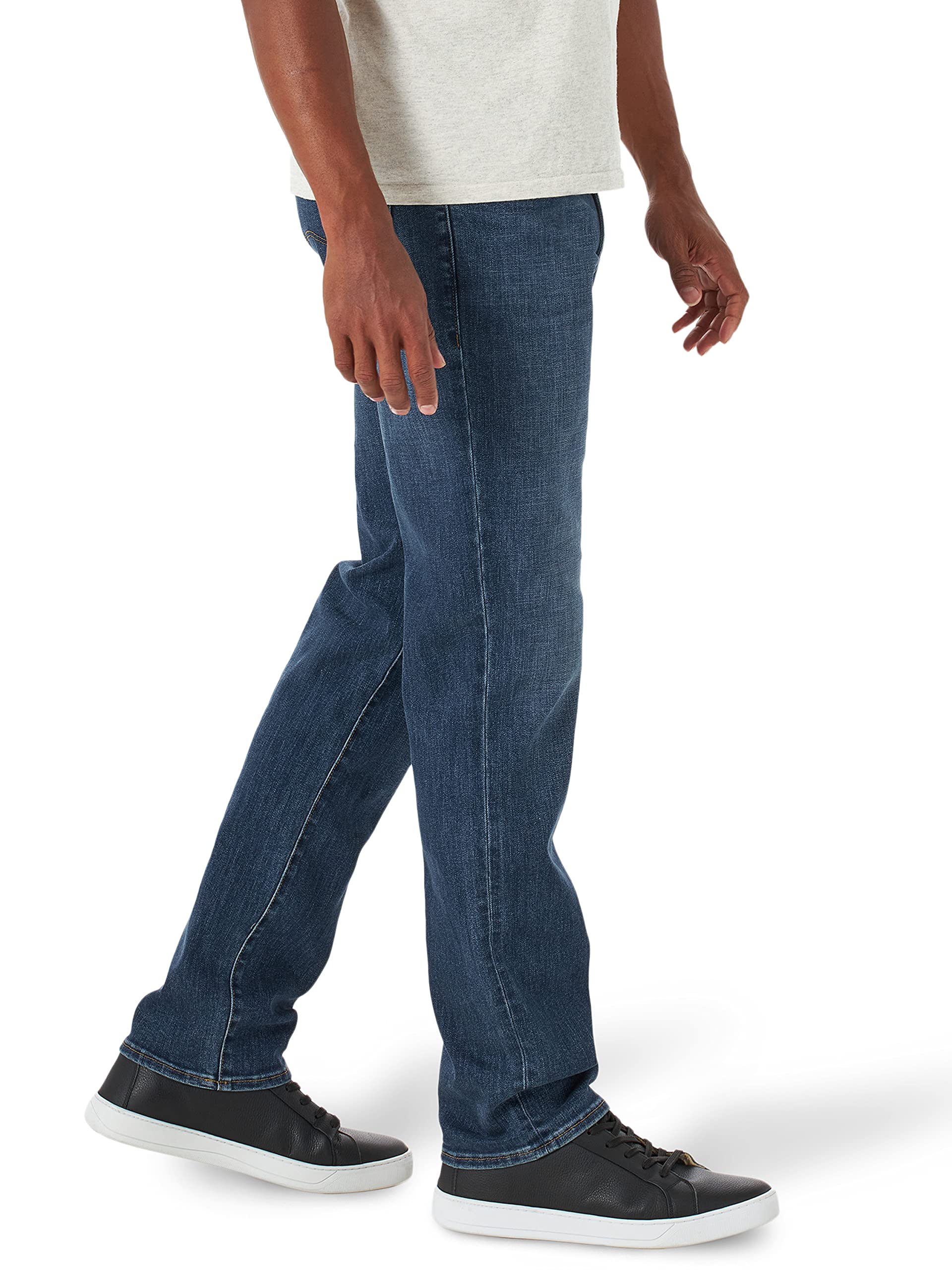 Lee Men's Performance Series Extreme Motion Straight Fit Tapered Leg Jean Mad... for sale online ...