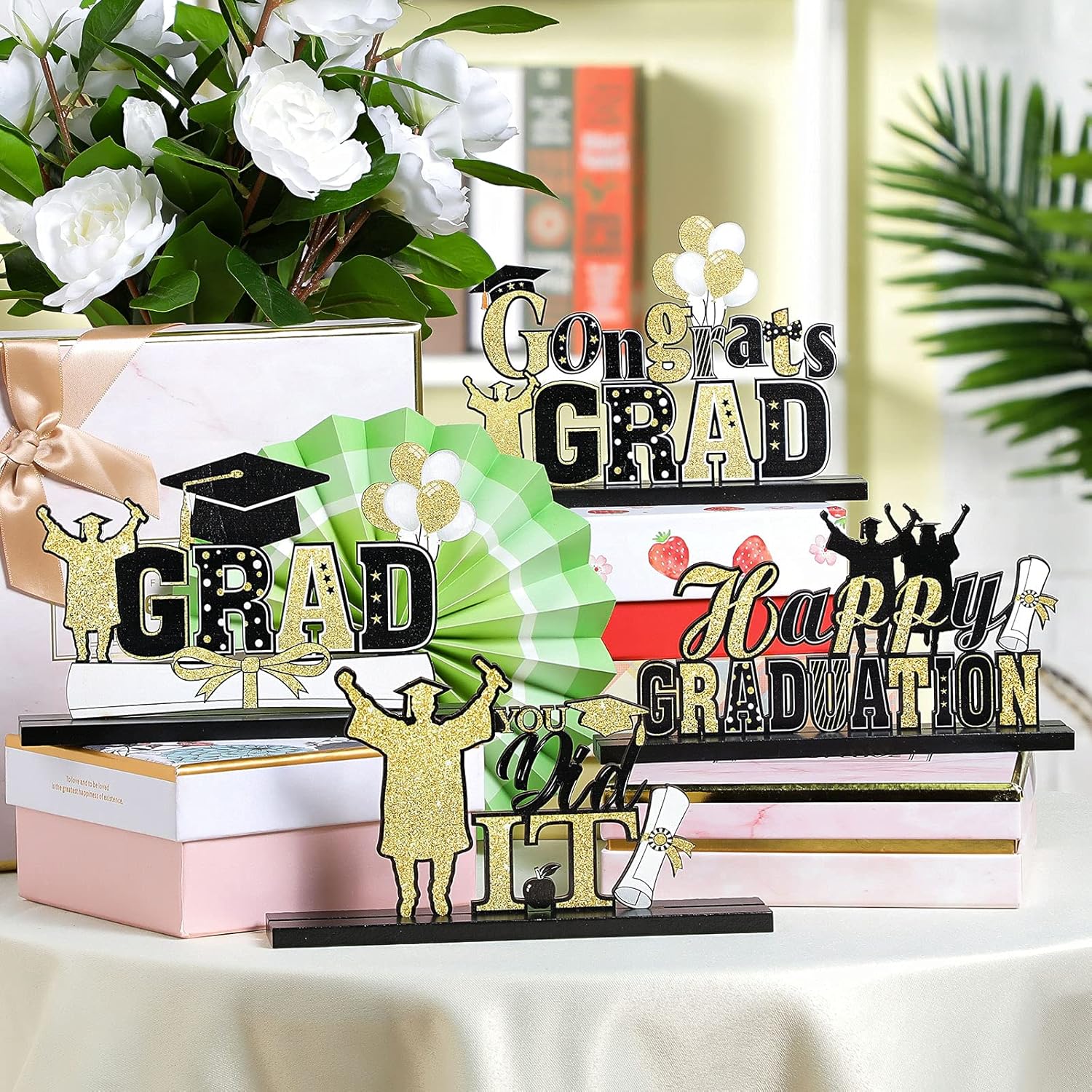 4 Pieces 2021 Wooden Graduation Party Decorations Congrats Grad ...