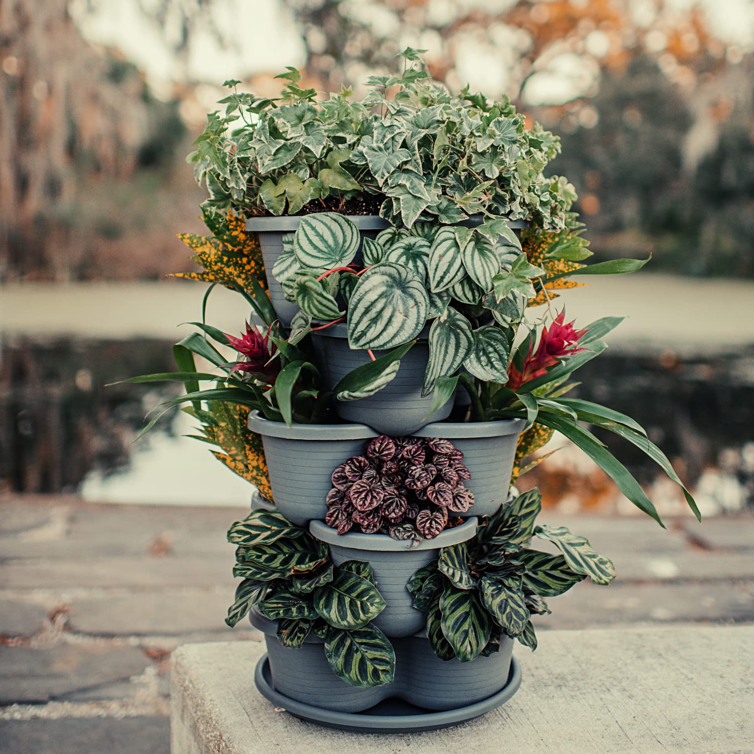 Mua 5-Tier Stacking Strawberry Planter, Architectural Design Vertical ...