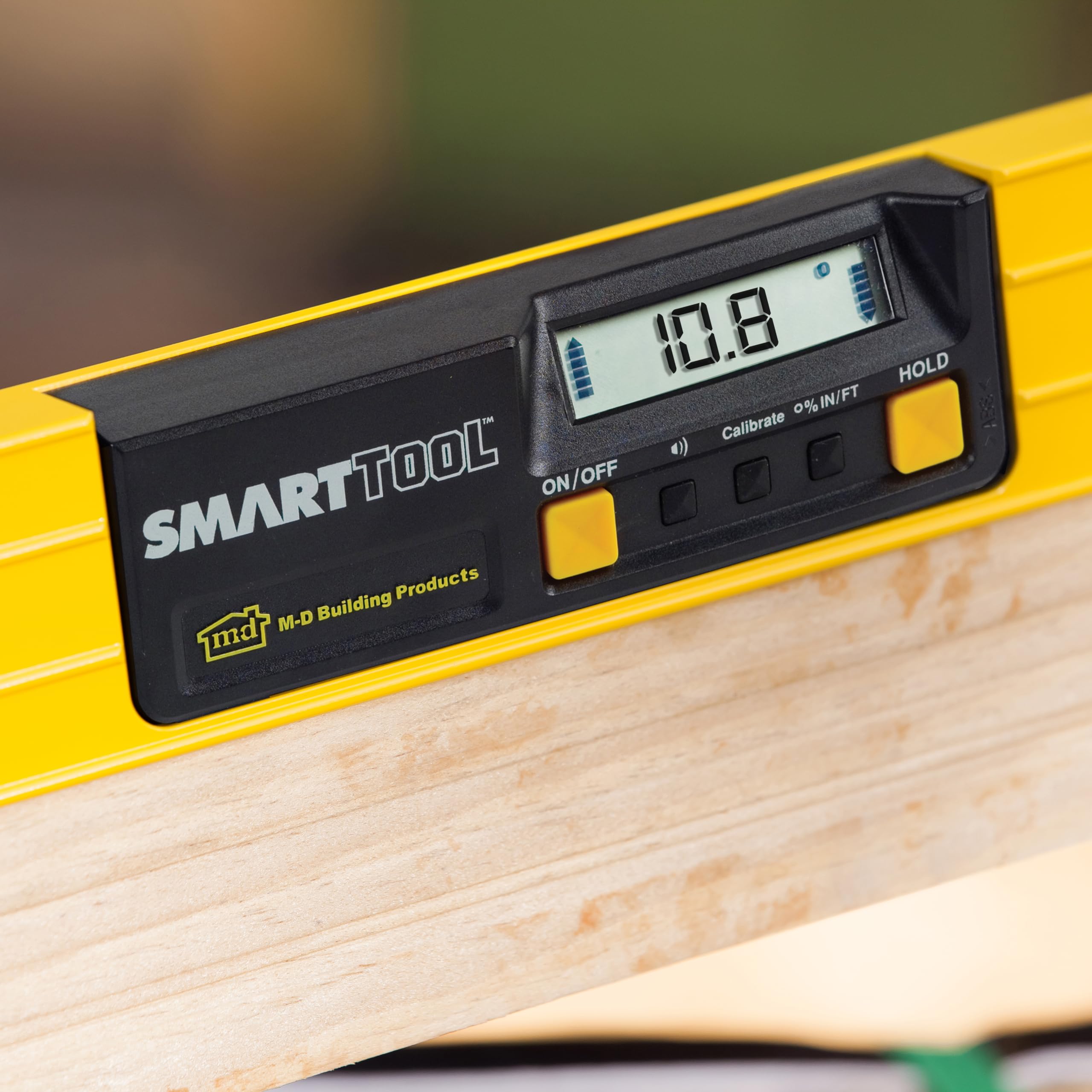 Mua M-D Building Products 92296 SMARTTOOL® 48 Inch Digital Level ...