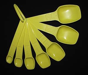 Amazon.com: Tupperware Measuring Spoons with Ring Holder Yellow: Butter ...