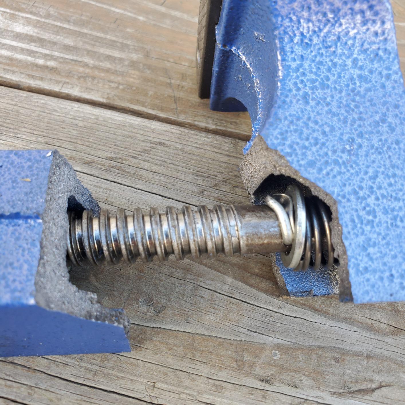 $11/mo - Finance 4" Bench Vise with Anvil 360 Swivel Locking Base Table ...