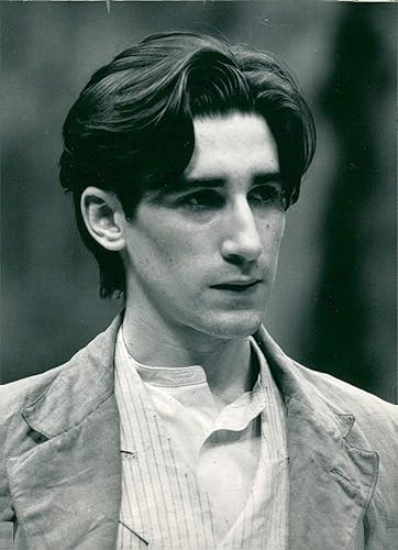 classify Irish actor John Lynch - Italic Roots