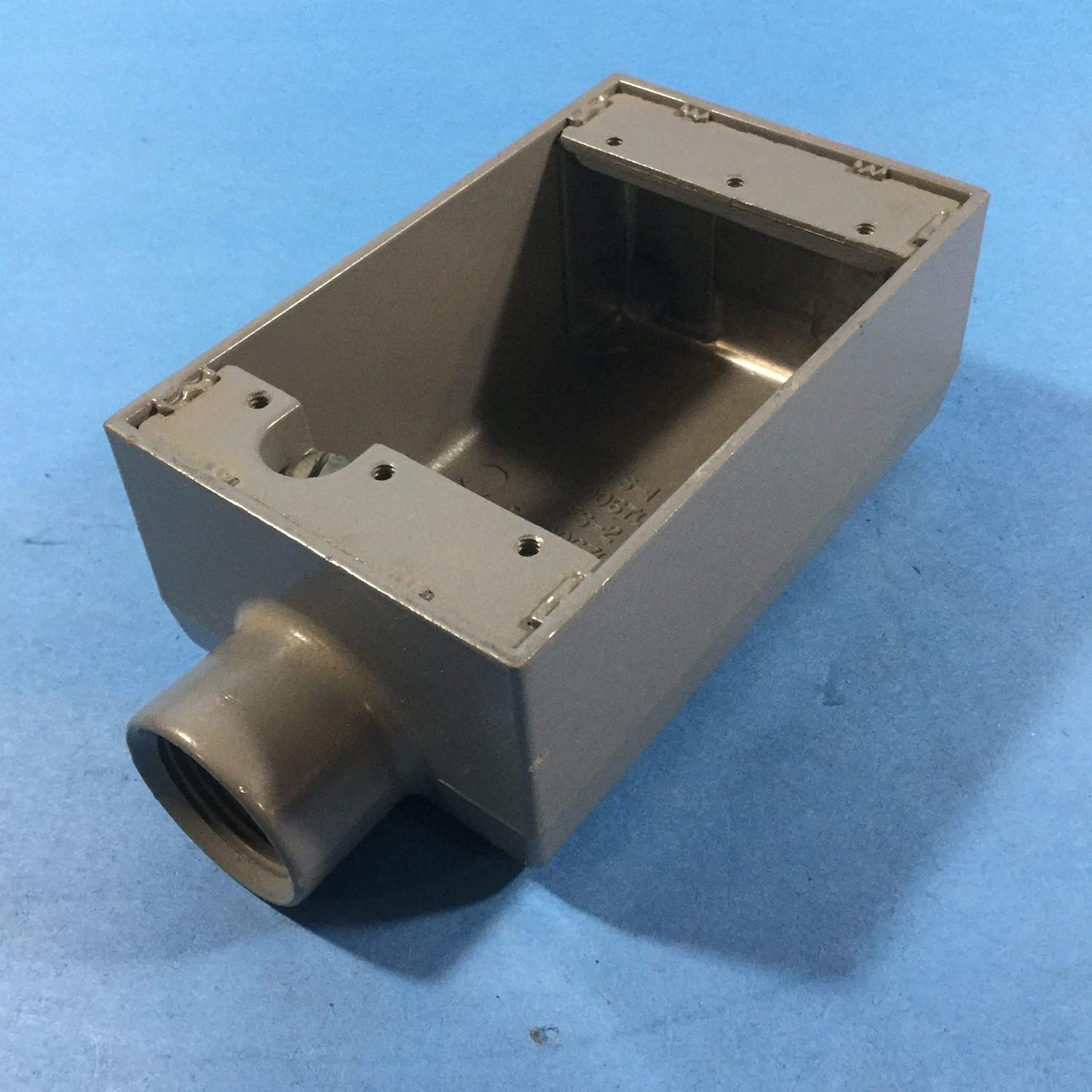 Killark FS-2 FS Type Cast Device Box, 3/4" Hub, Shallow, Dead-End ...