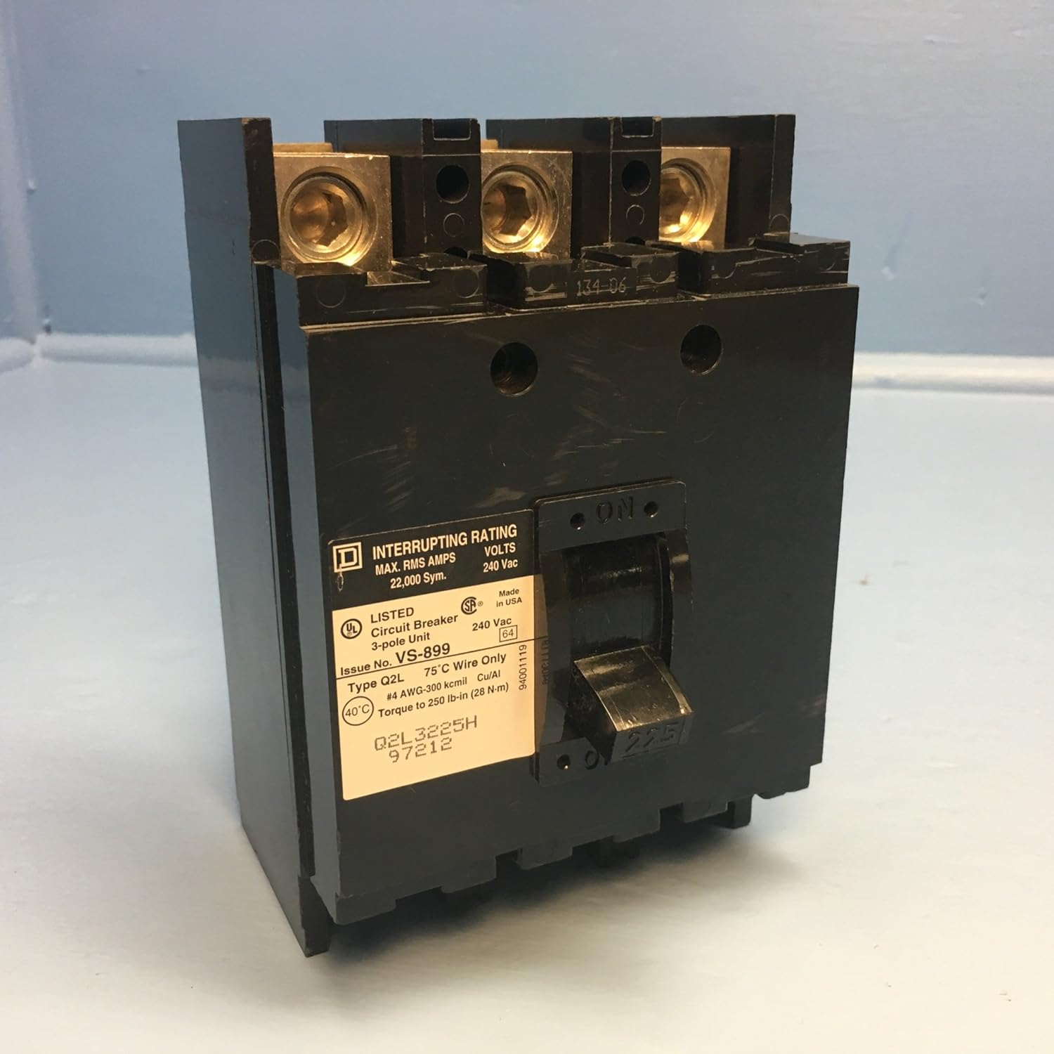 Square D / Schneider Electric Q2L3225H (SQD) - RE-Certified - - Amazon.com