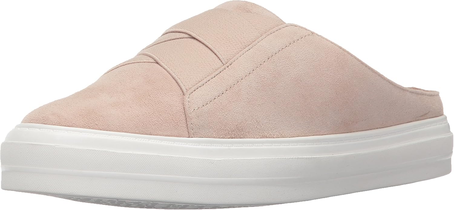 Amazon.com | Nine West Women's OLDRICH Suede Slipper | Slippers