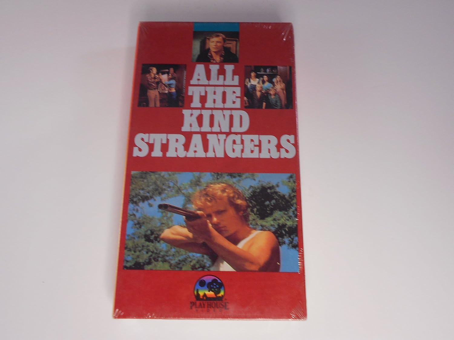 Amazon.com: All the Kind Strangers [VHS]: Stacy Keach, Samantha Eggar ...