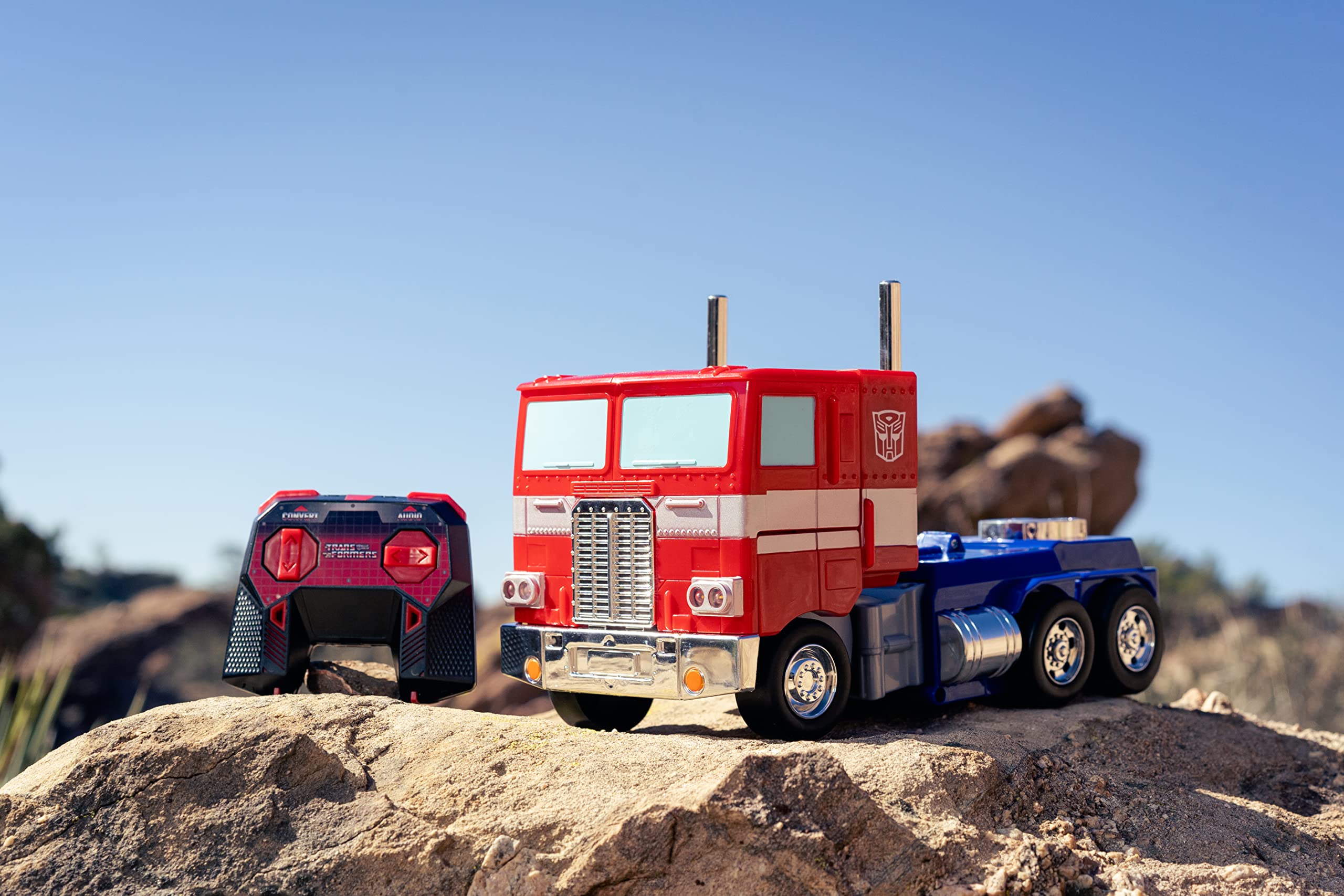 Mua Jada Toys – Transformers Optimus Prime Converting RC Vehicle – Kids ...
