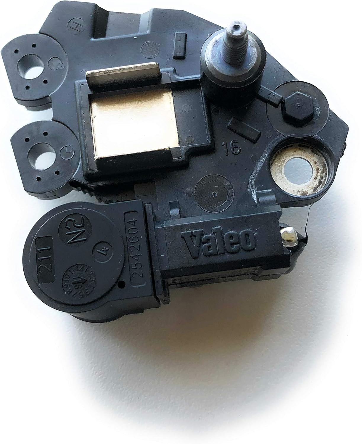 Amazon.com: Valeo Alternator Regulator 595348: Automotive