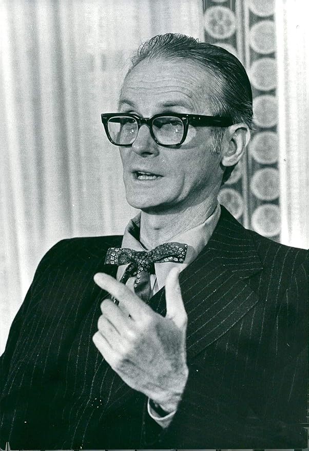 Amazon.com: Vintage photo of William Lipscomb at a press conference ...