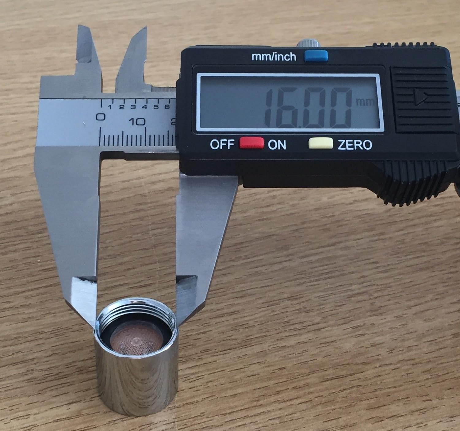 16mm Female tap aerator M16 by Every Drop Is Precious, 5 litre flow ...