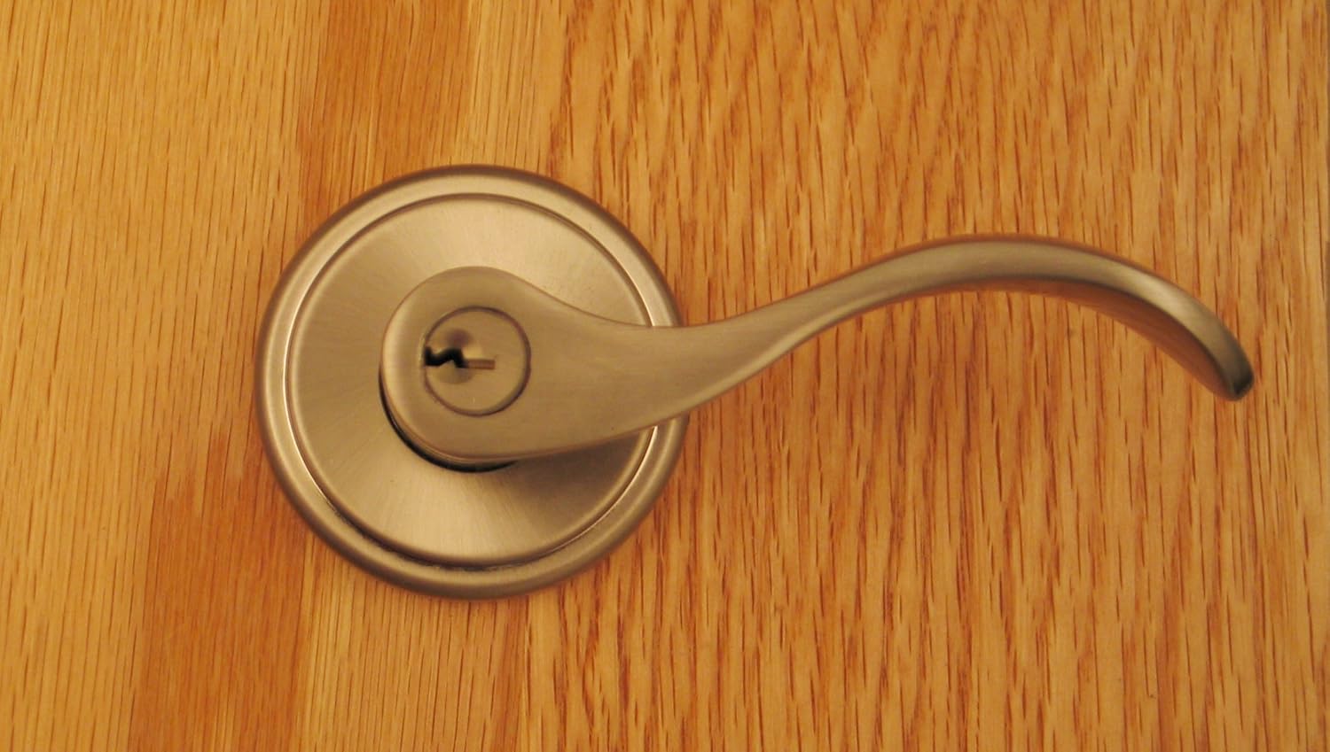 Hampton Entry Lever Set by FPL Door Locks for RIGHT HAND Exterior ...