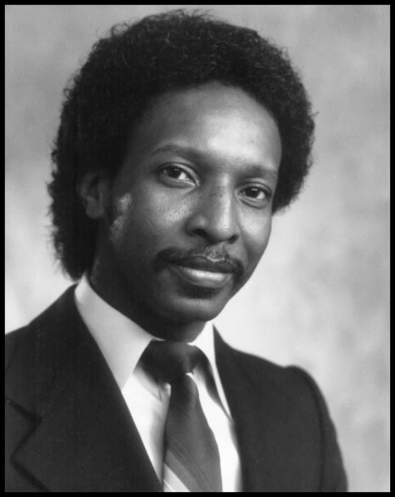 Roy Meriwether à écouter ou acheter sur Amazon Music dès maintenant