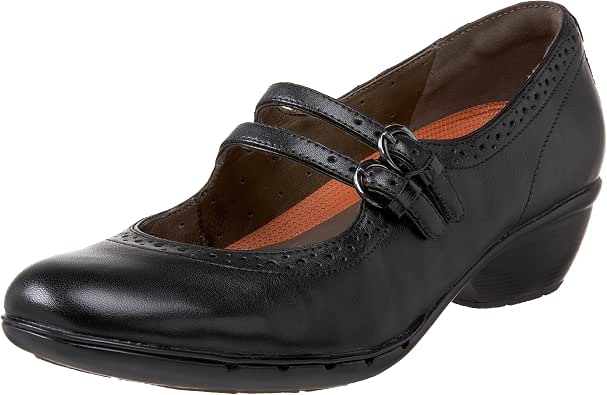 Amazon.com | Clarks Unstructured Women's Un.Blend Loafer, Black, 5 M US ...