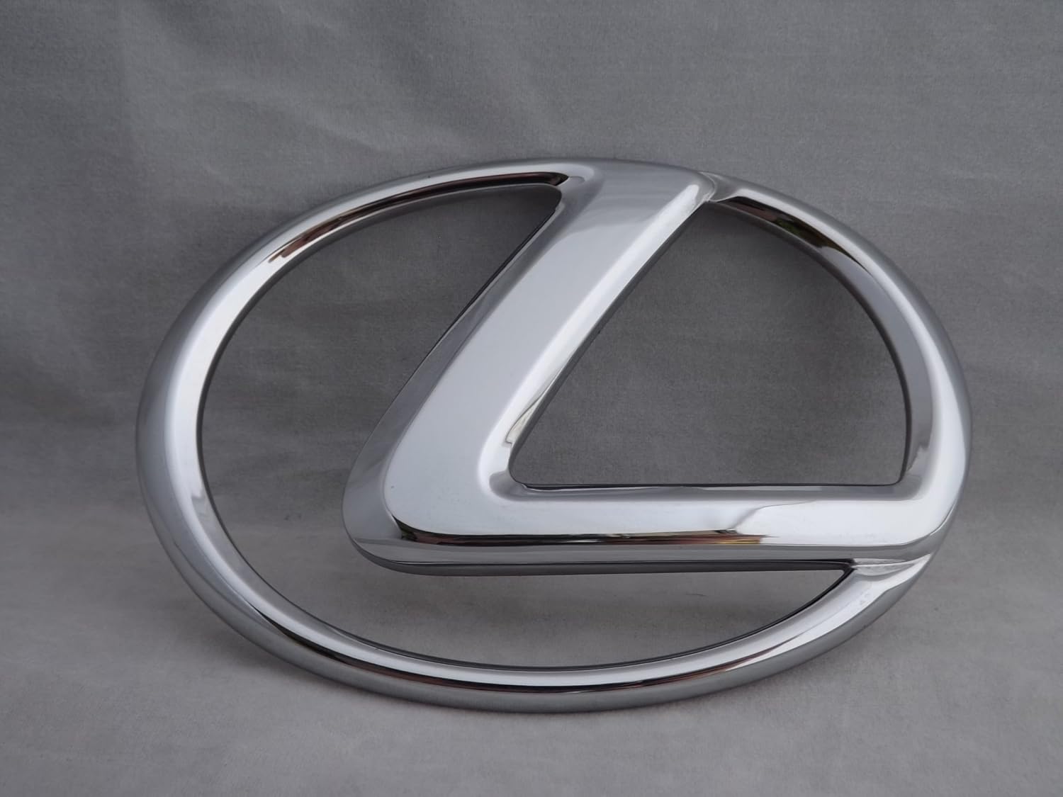 Amazon.com: LEXUS OEM FACTORY REAR EMBLEM 2006-2013 IS350 & IS250 2008 ...