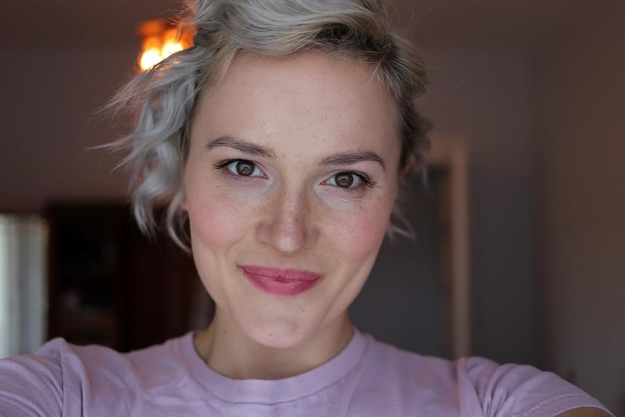 Amazon.com: Divergent (9780062024039): Veronica Roth: Books