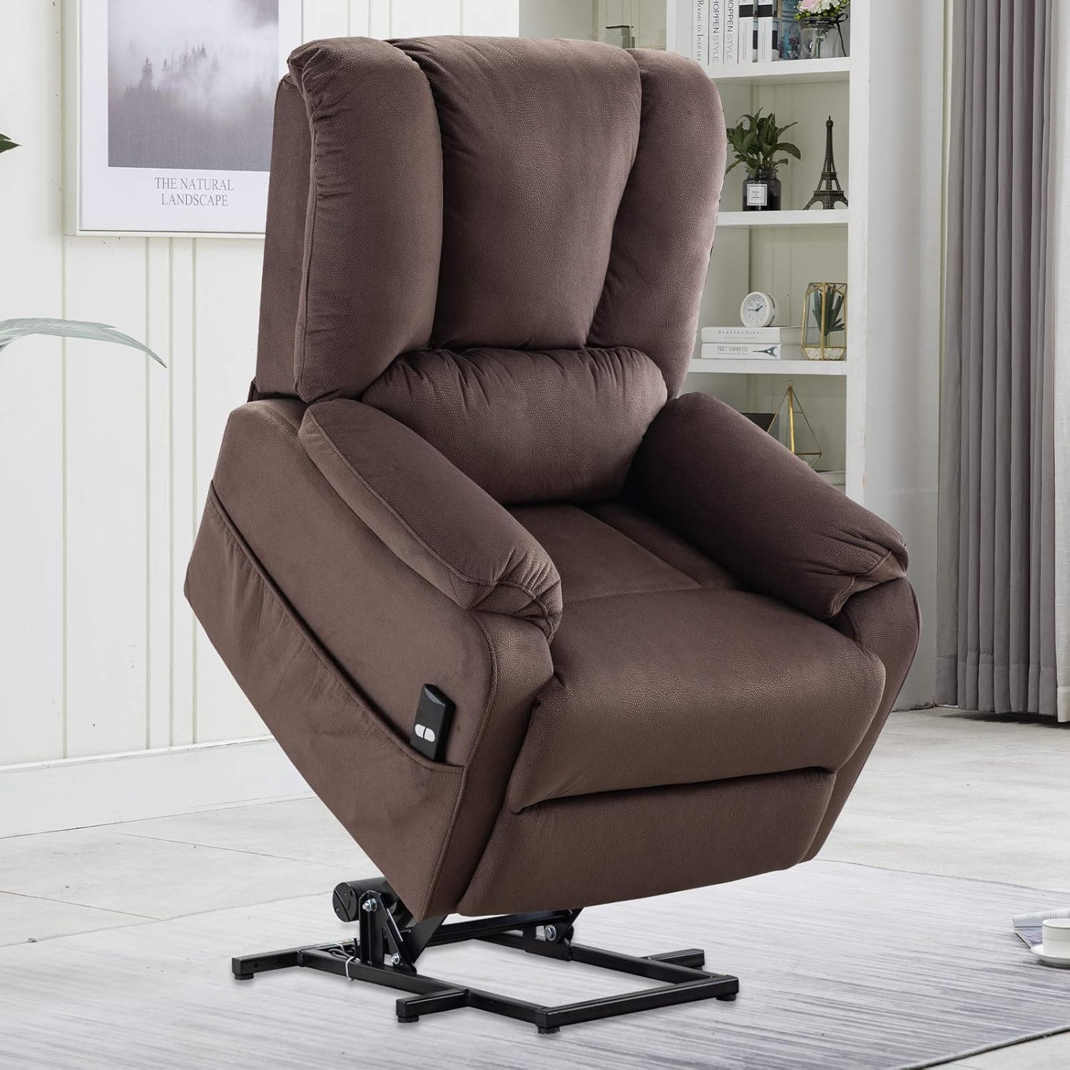 7 Best Small Lift Recliners For Elderly | Top Picks In 2022