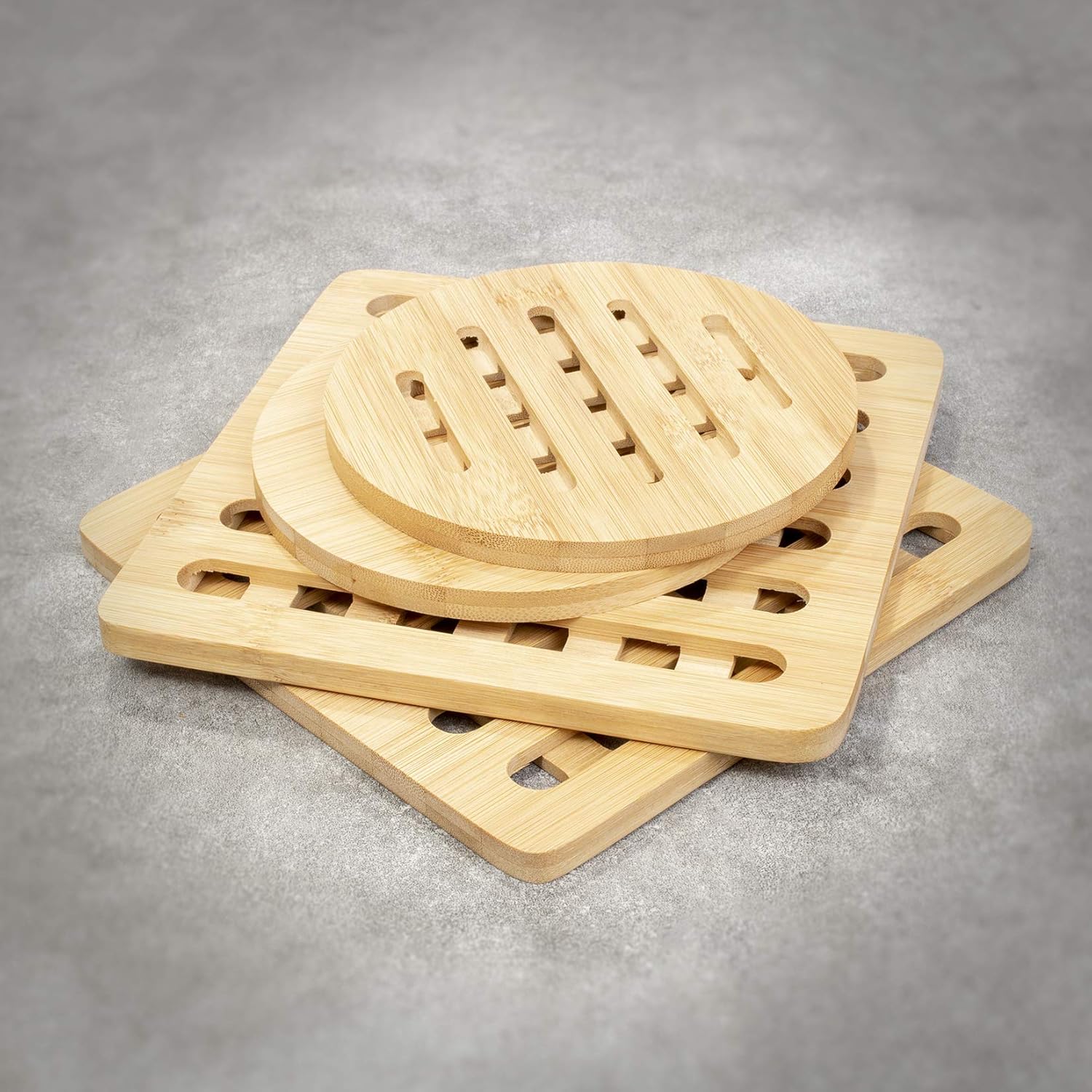 Woodluv Lot de 4 dessous de plat en bambou résistant à la chaleur pour cuisines et salles à ...