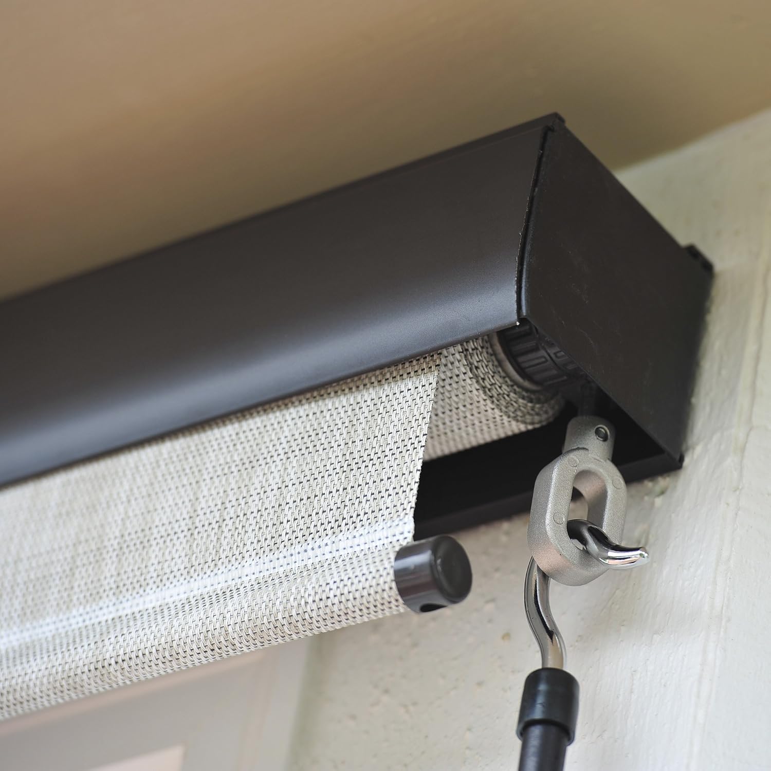 Motor to raise/lower sun shades? | All About Circuits