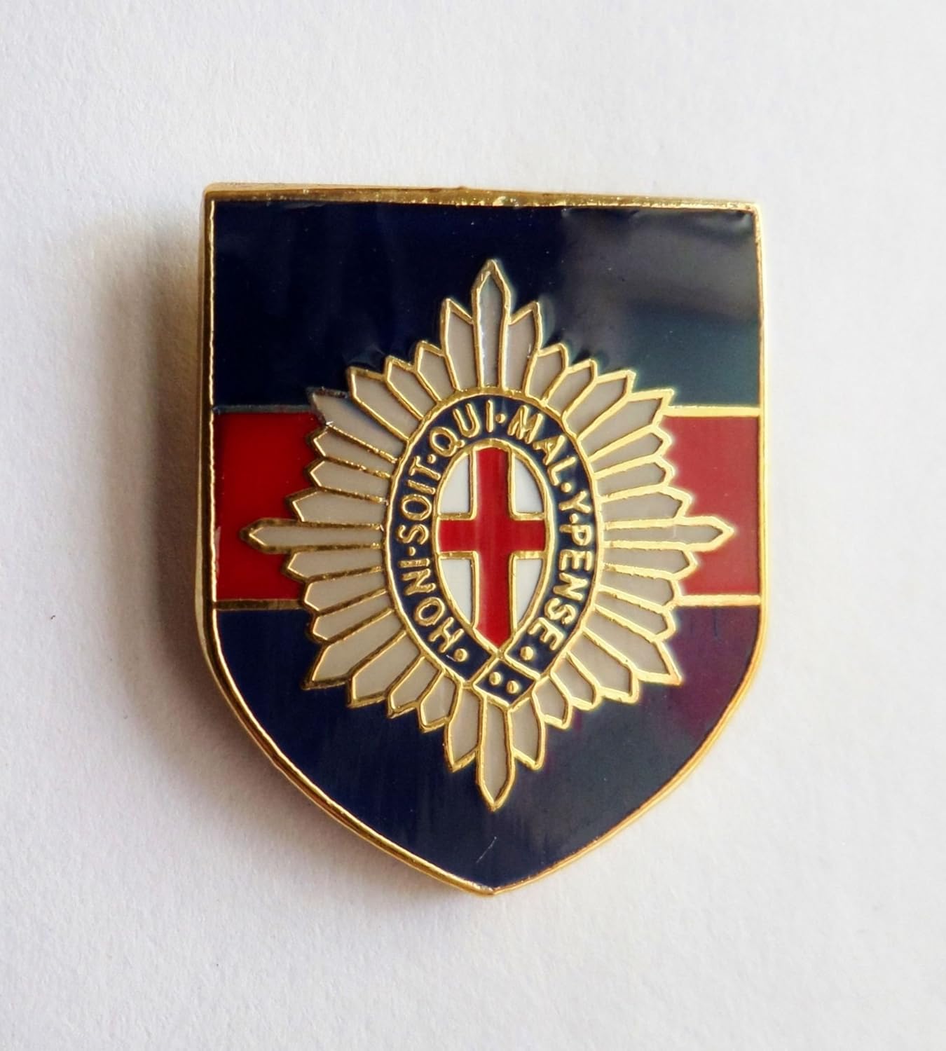 1000 Flags British Army The Coldstream Guards Pin Badge - MOD Approved ...