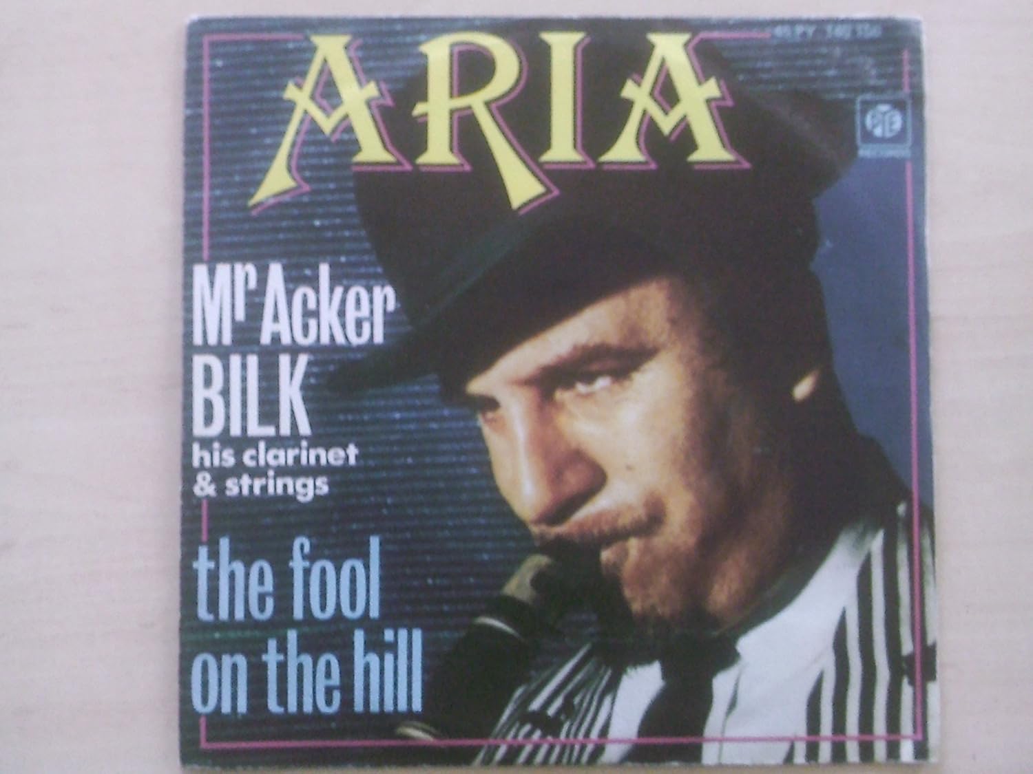 mr acker bilk (aria / the fool on the hill): Amazon.co.uk: CDs & Vinyl