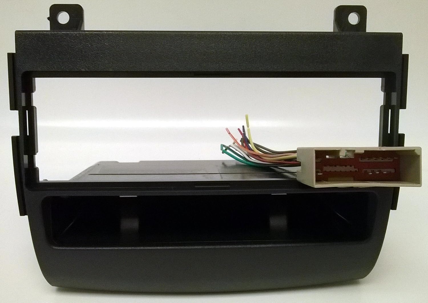 Amazon.com: Dash kit and Wire Harness for Installing a New Single Din ...