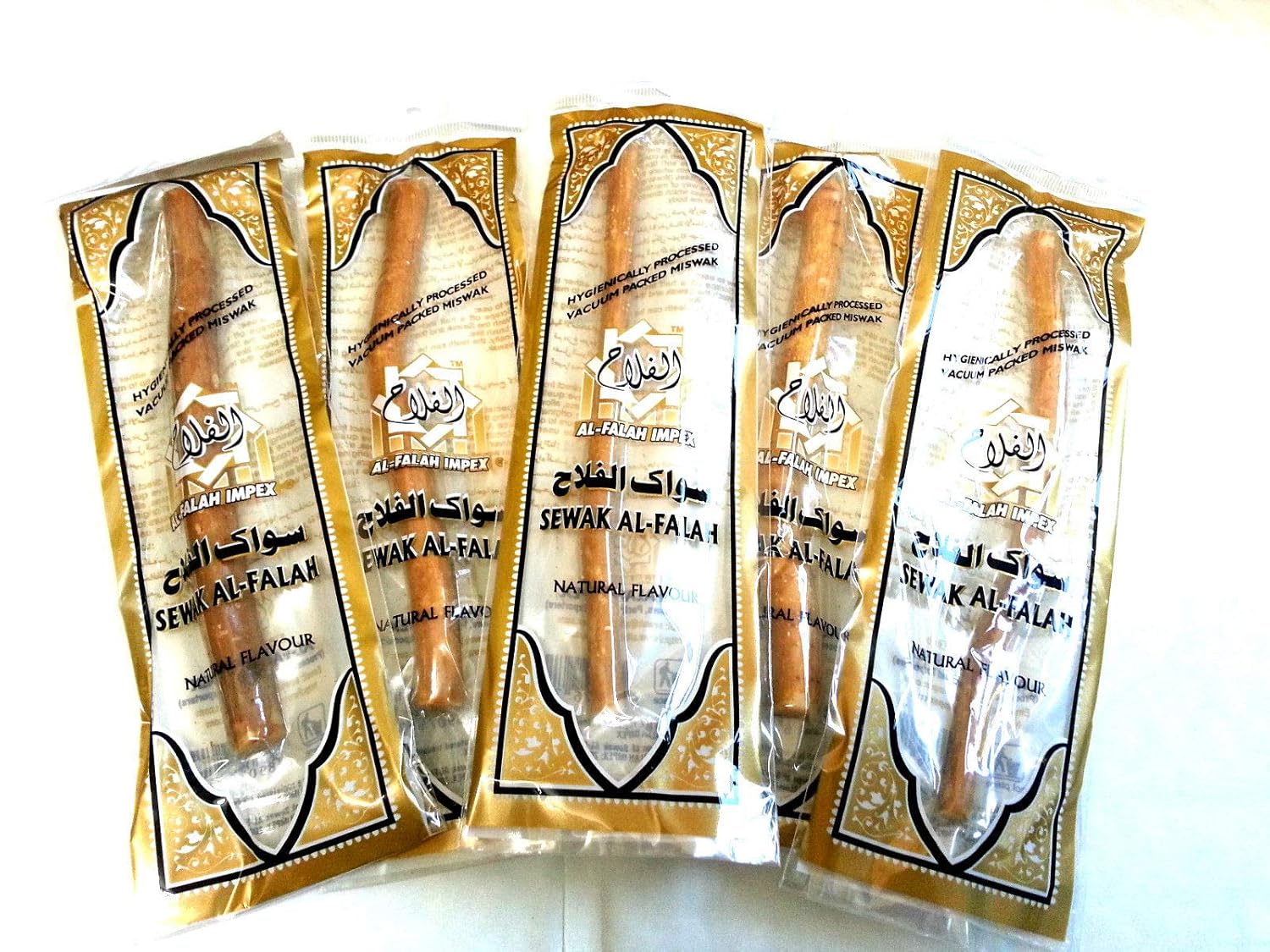 Amazon.com : 60 x Natural Flavor Meswak Toothbrush Stick Sewak Al Falah ...