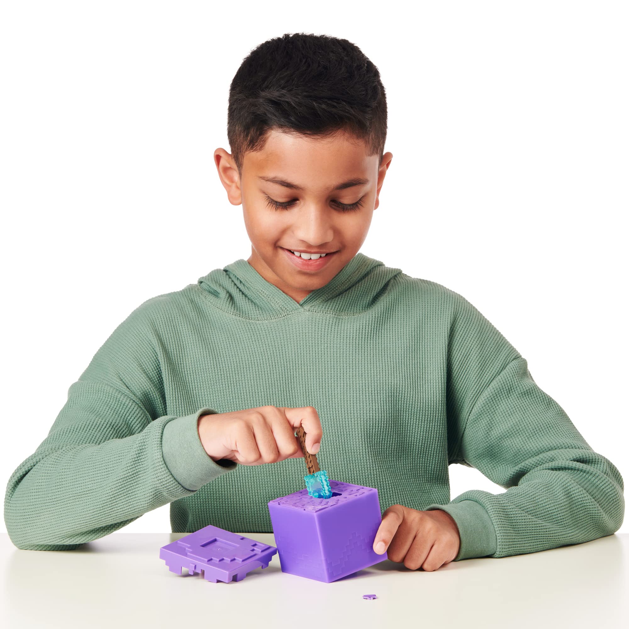 Mua Treasure X Minecraft Caves & Cliffs Multi Pack. Overworld Minecraft ...