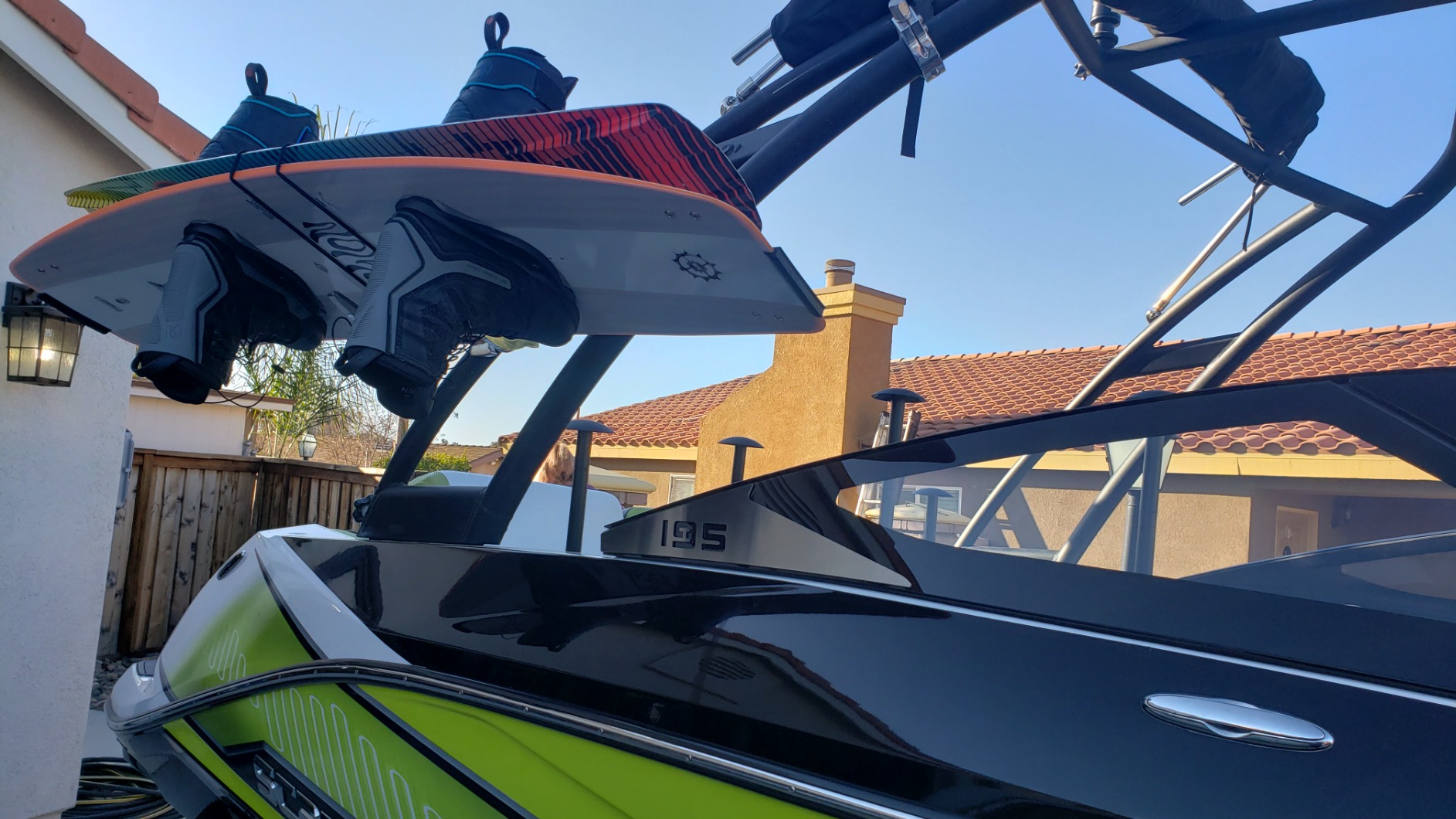 $10/mo - Finance Yamaha Wakeboard Tower Racks for Reverse Arch/Forward ...