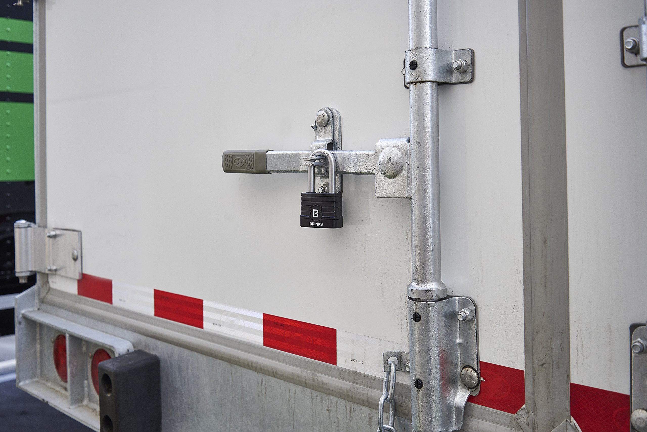 Mua BRINKS - 50mm Commercial Laminated Steel Weather Resistant Padlock ...