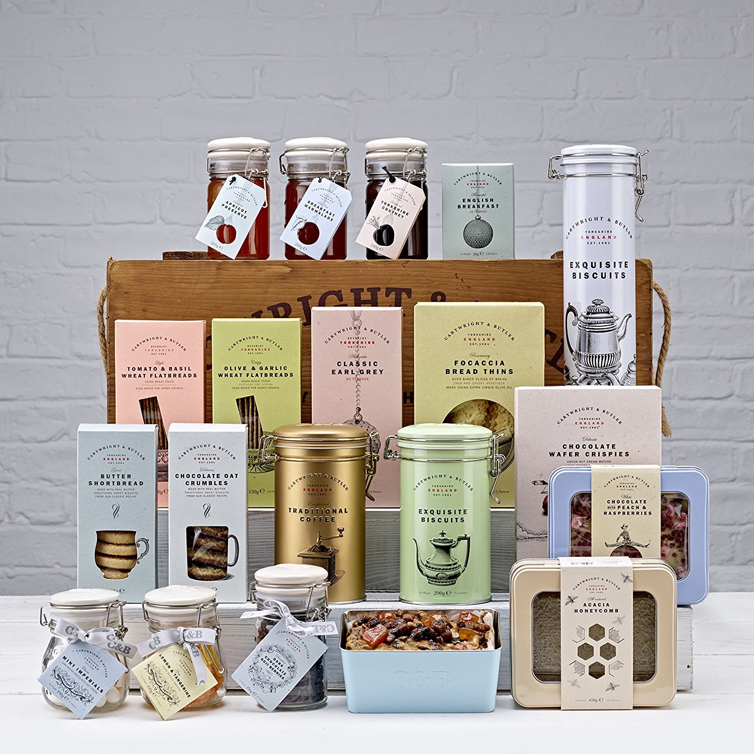 Cartwright & Butler Rosedale Hamper in Large Wooden Crate: Amazon.co.uk ...