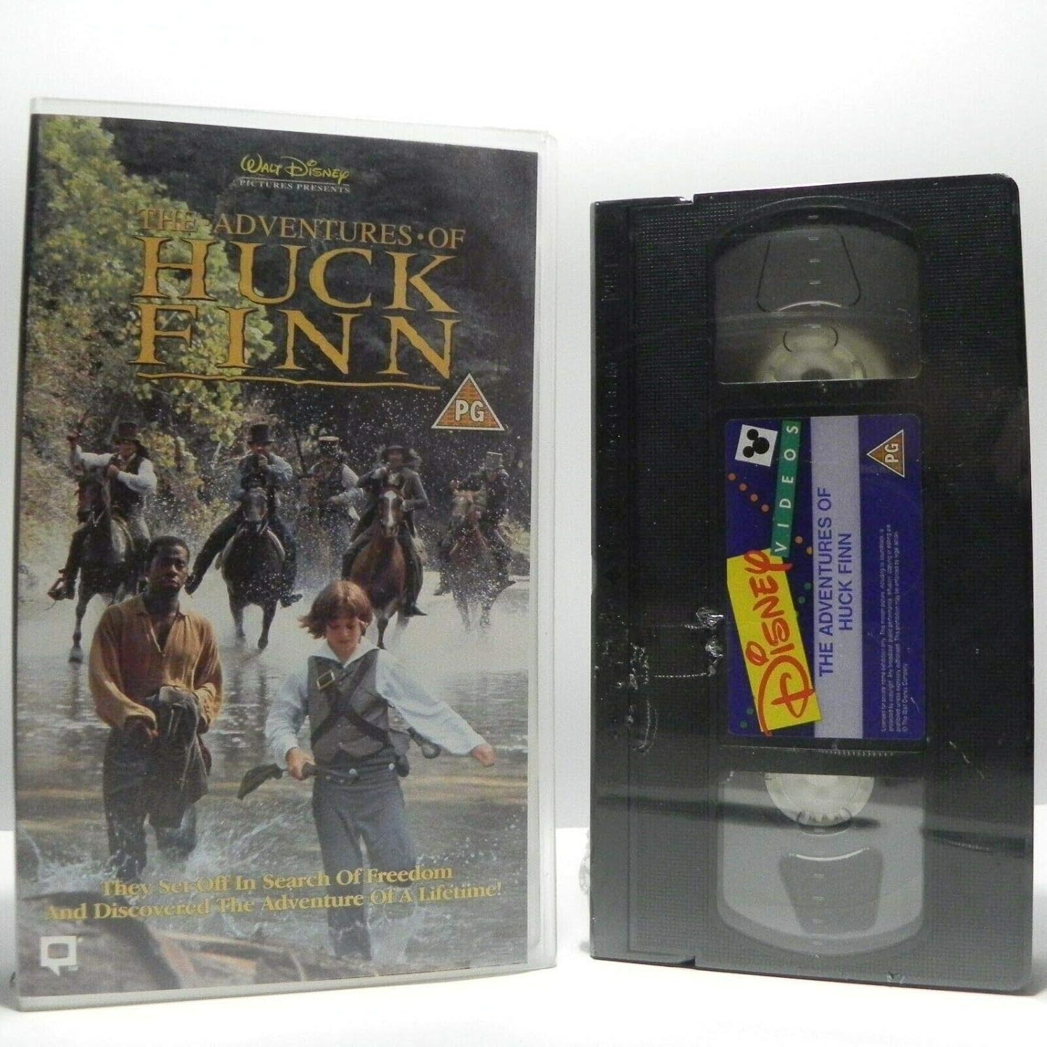 Amazon.com: The Adventures of Huck Finn [VHS]: Elijah Wood, Courtney B ...