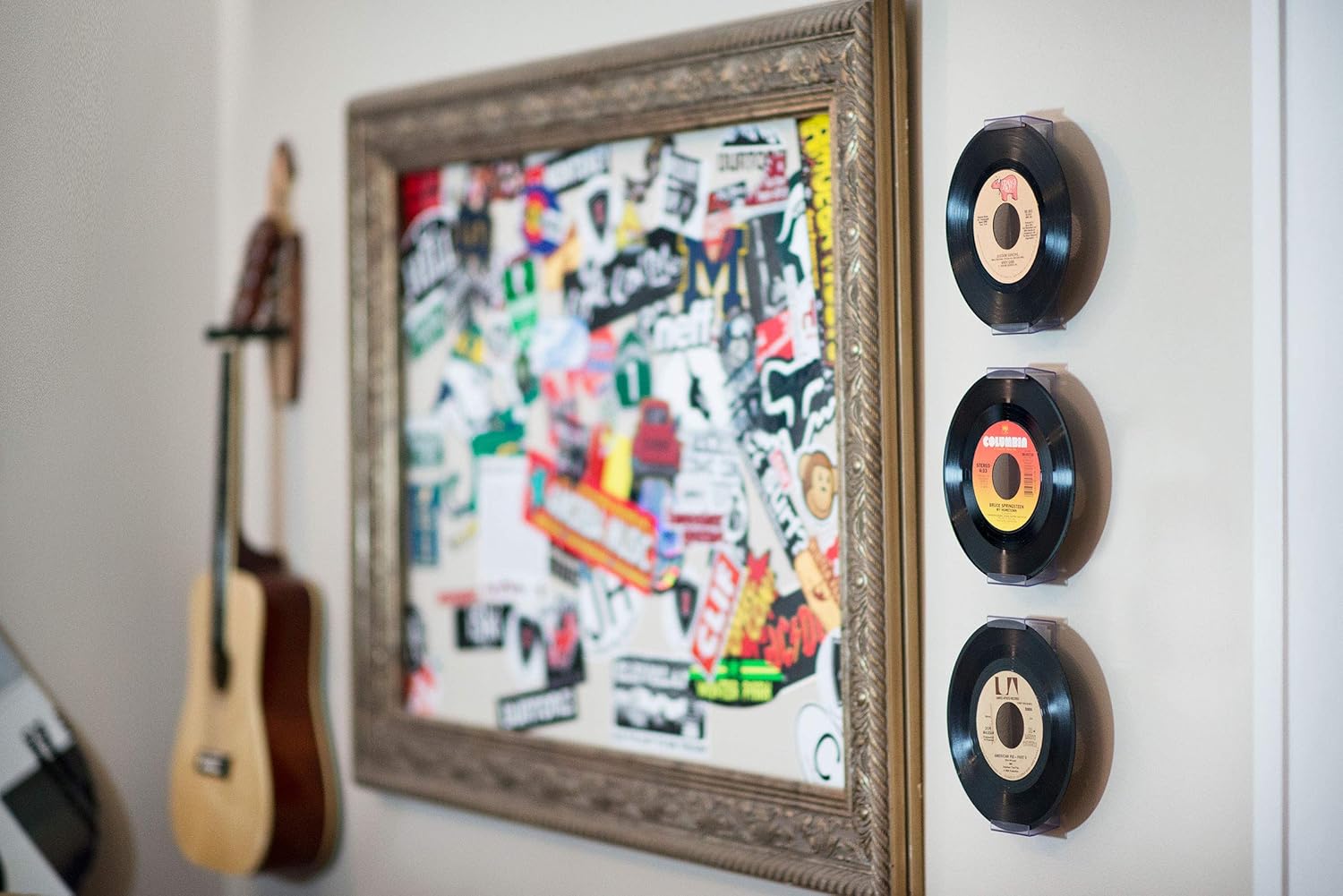 CollectorMount DVD Mount Video Game, 45 Record and Blu-Ray Shelf Stand ...