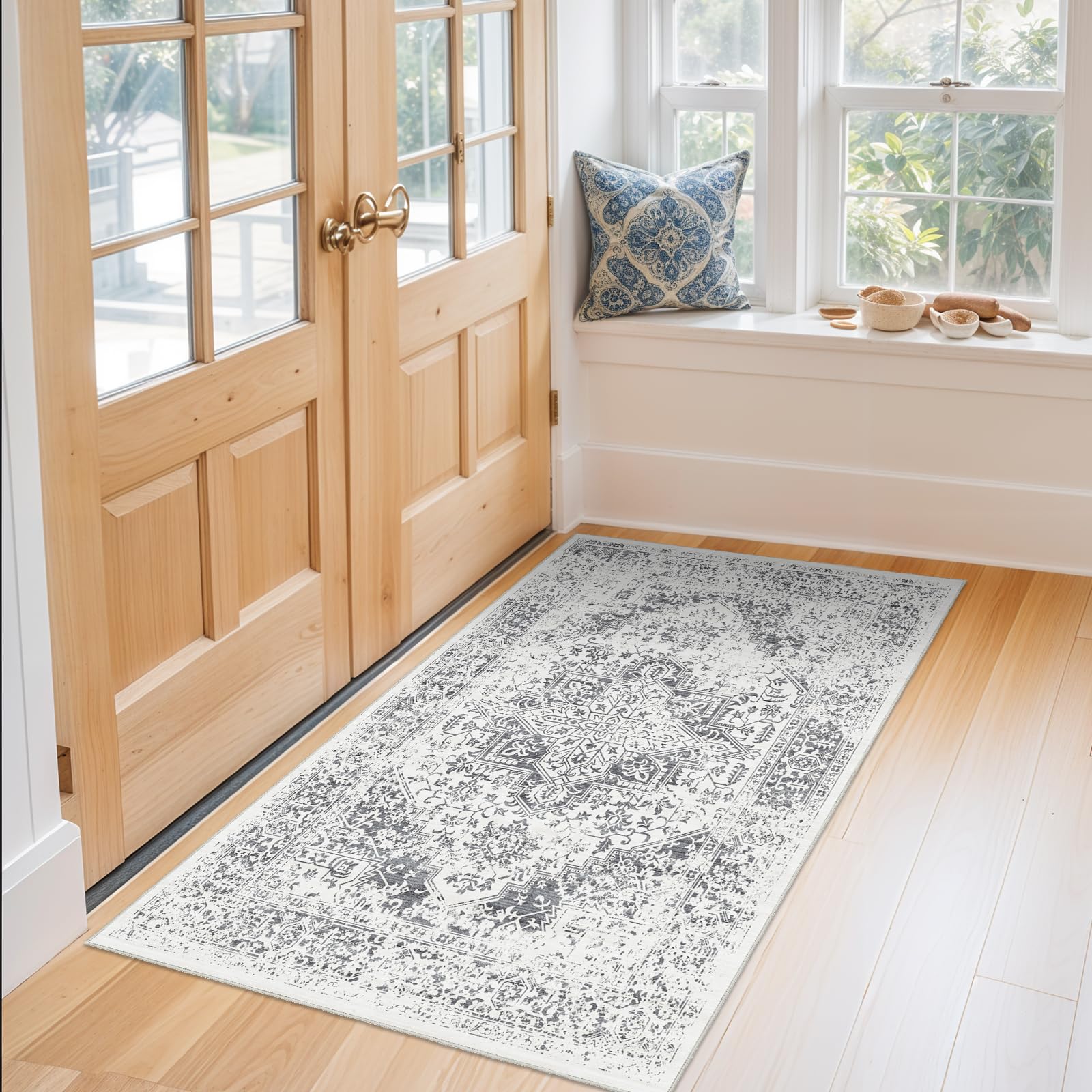 EISUROM Washable 3x5 Entryway Rug - Non-Slip Vintage Area Rug for ...