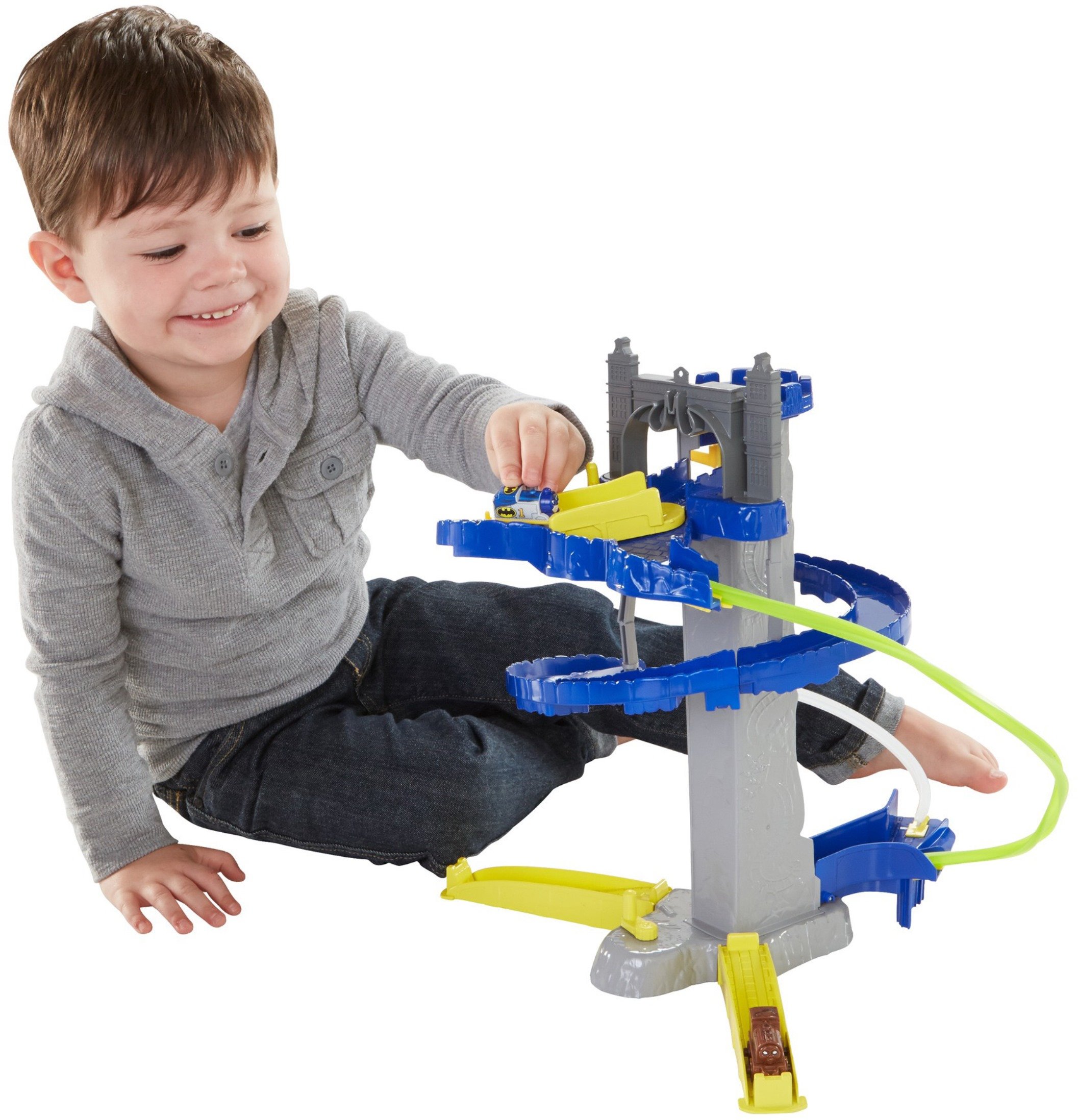 Thomas & Friends MINIS playset with Thomas as Batman and exclusive Bill ...