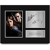 Amazon.com: HWC Trading The Twilight Saga: New Moon The Cast Kristen ...