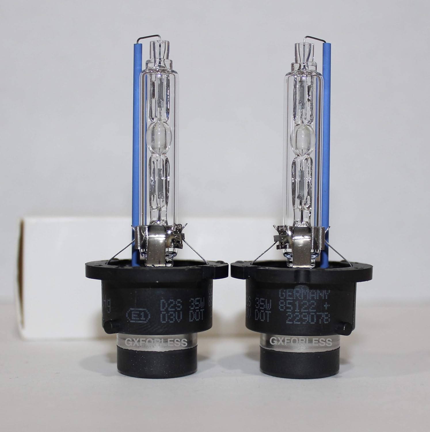 Amazon.com: 2PCS NEW D2S 6000K HID XENON HEADLIGHT BULBS OEM 85122 ...