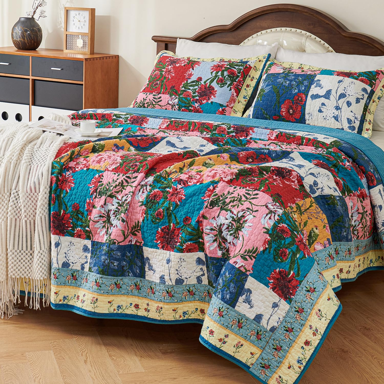 EVENHUG 100% Cotton Patchwork Quilt King Size Set Lightweight Floral ...