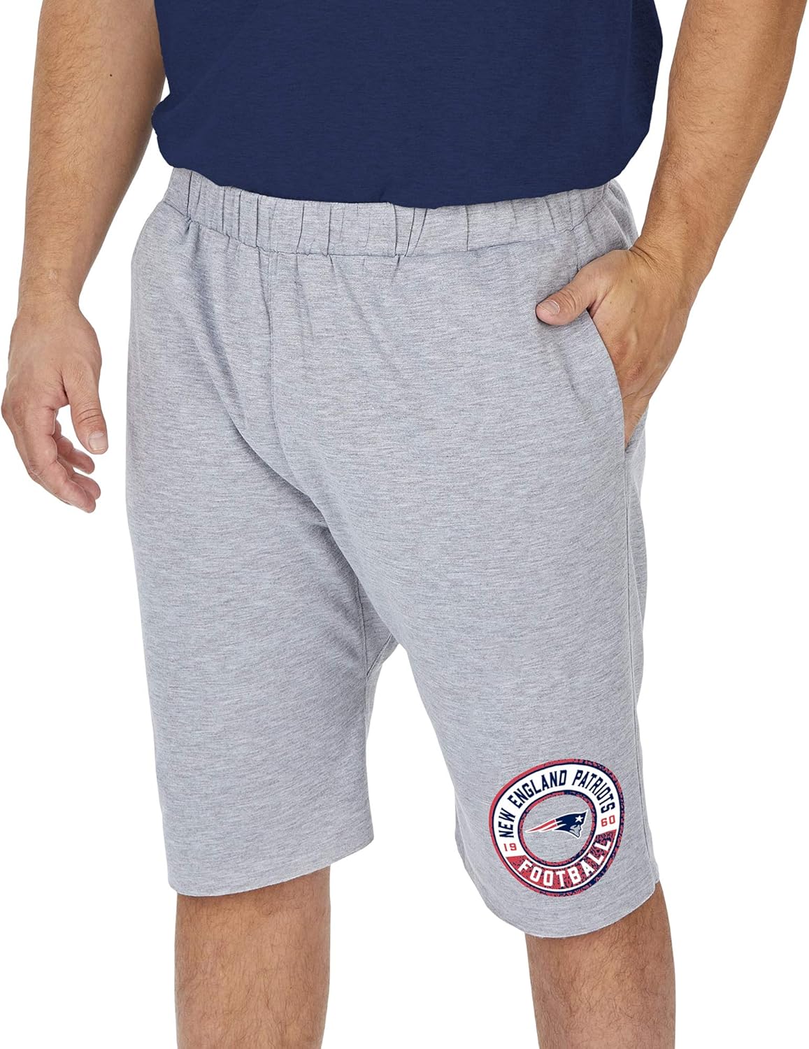 Zubaz Men's NFL Men's Cut-Off Sweat Short NFL New England Patriots Men ...