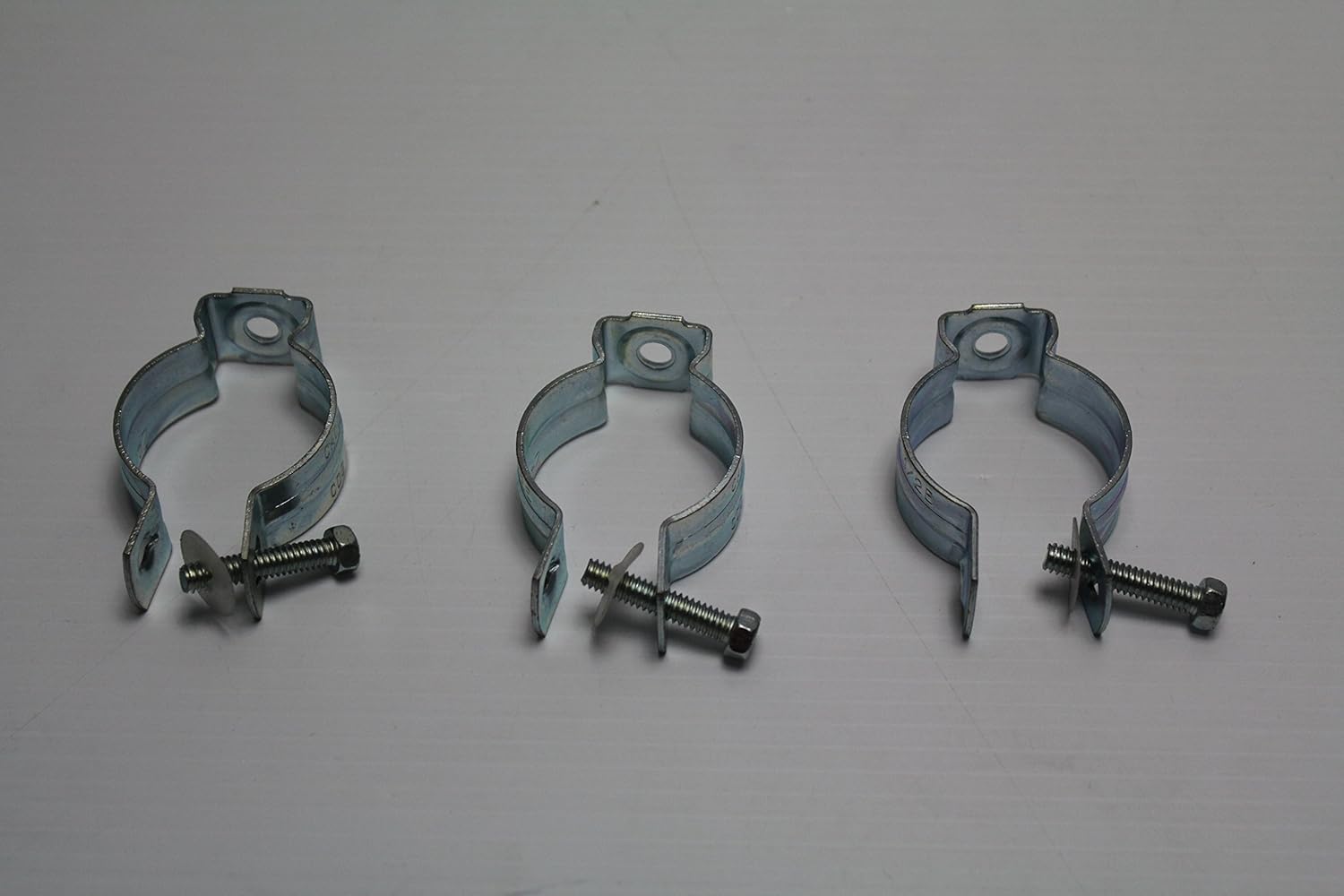 Caddy CD3 1-1/2" EMT or 1-1/4" RIGID Conduit Clamp ( lot of 25 ) New ...