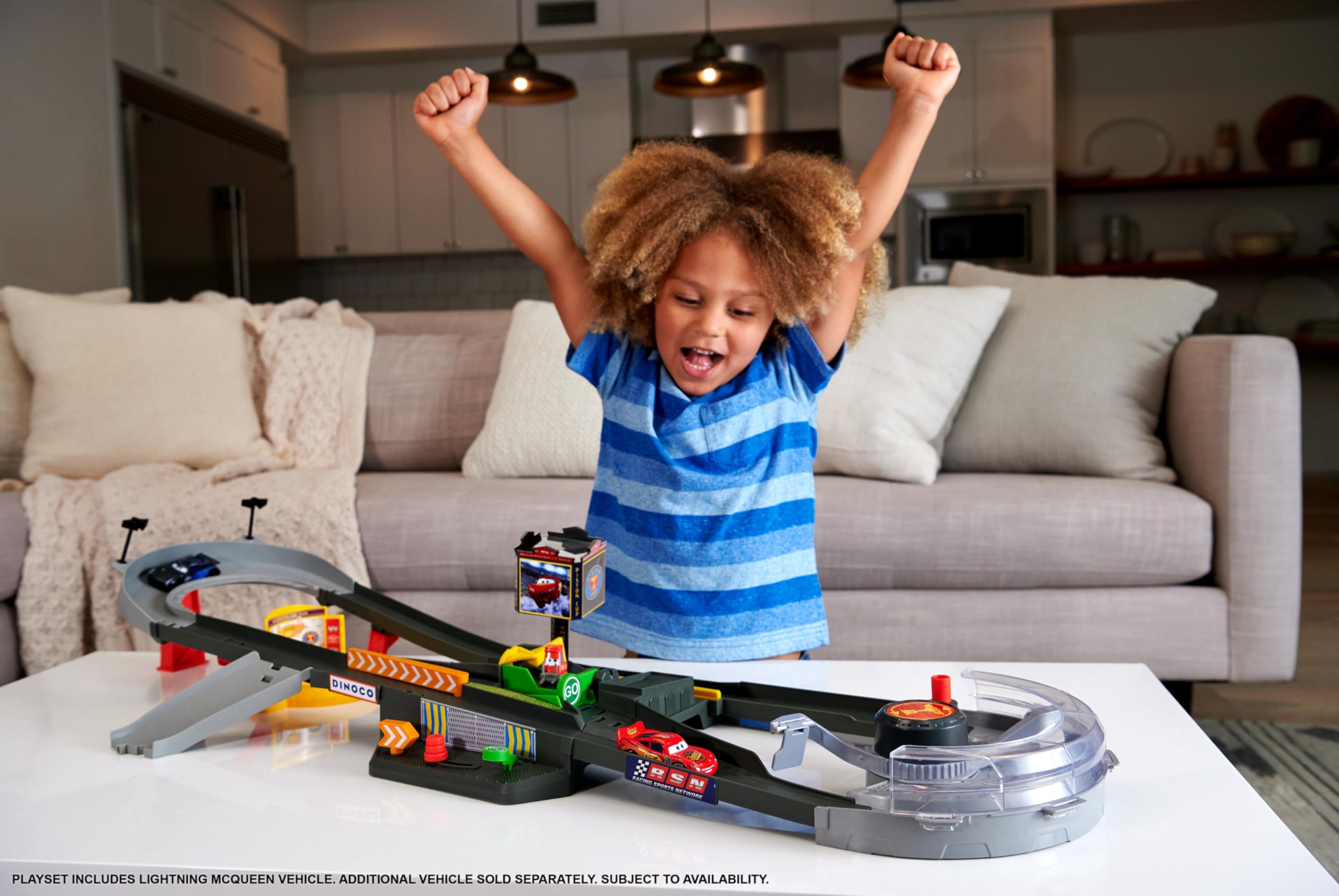 Mua Mattel Disney and Pixar Cars Track Set, Piston Cup Action Speedway ...